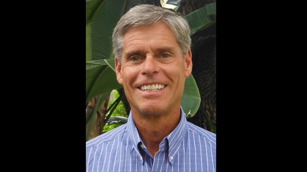 Yacht broker James Engelder joins Curtis Stokes